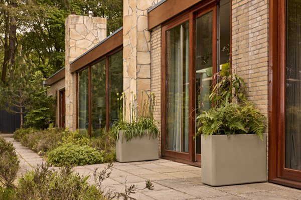 elho planters turn every balcony into a flourishing garden - elho ...